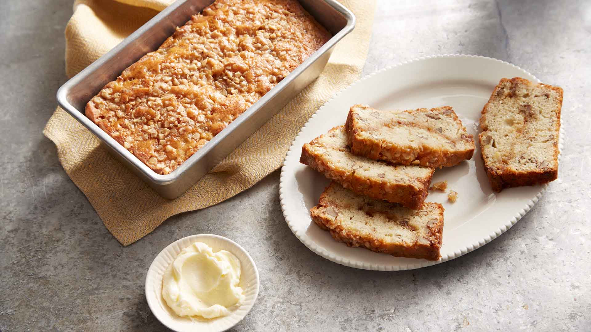 CHIPITS SKOR Toffee Banana Bread Recipe | Recipes