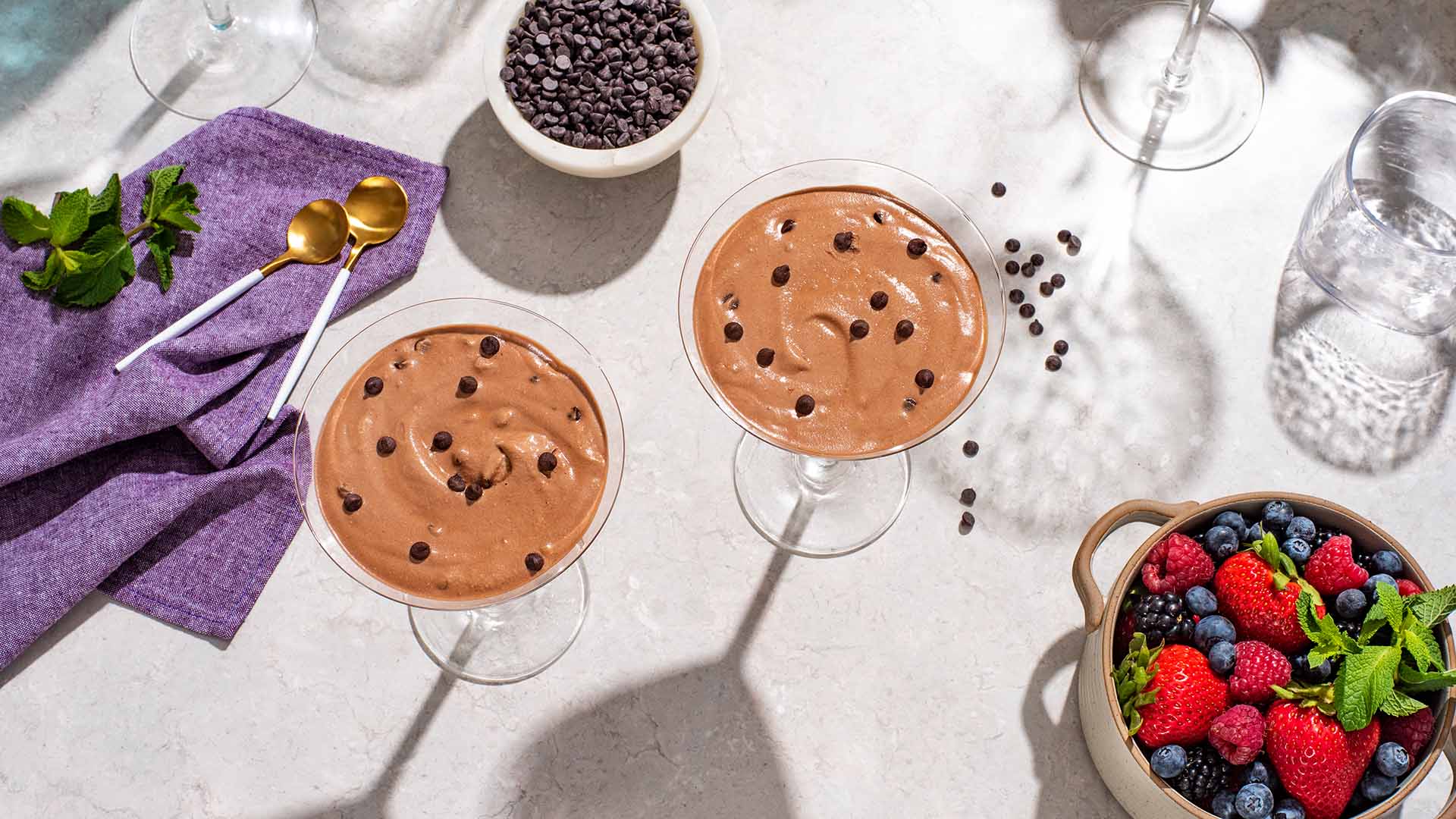 Easy Frozen Chocolate Mousse Recipe | Recipes
