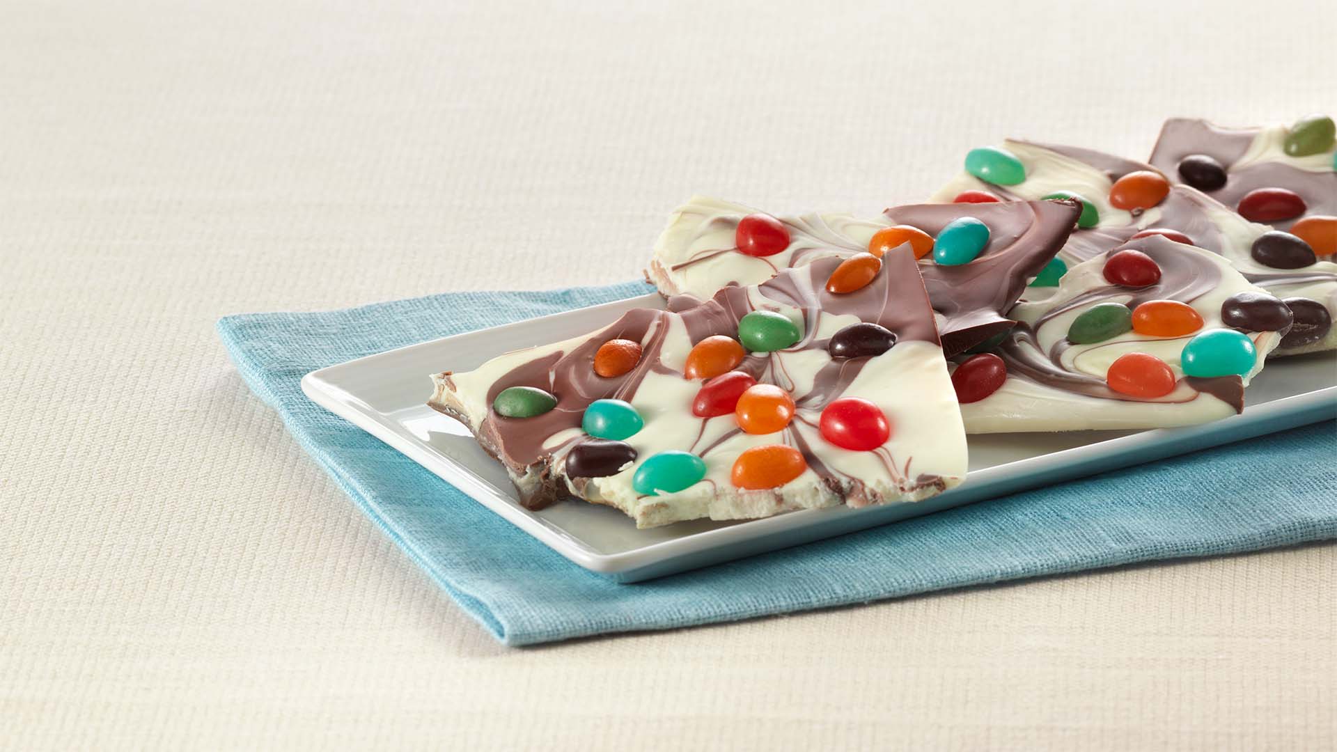 JOLLY RANCHER Jolly Beans Bark Recipe | Recipes