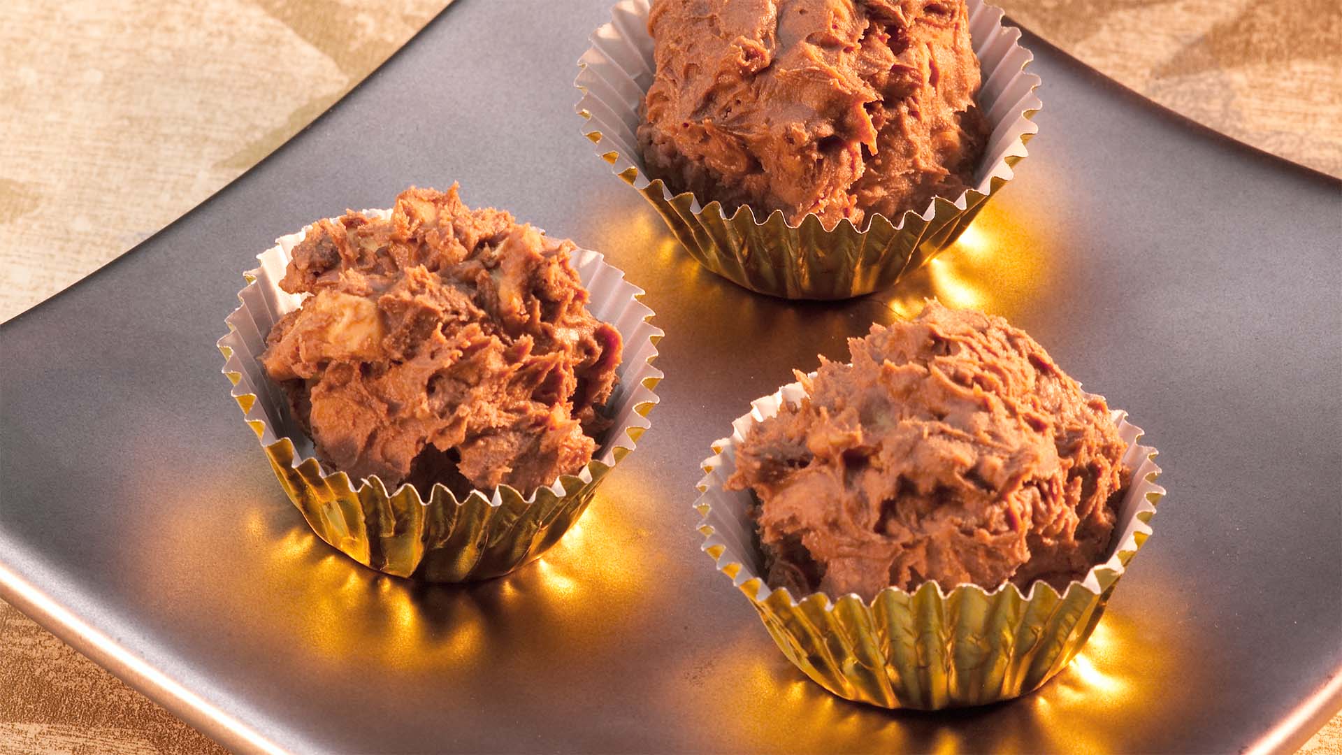 Peanut Butter and Milk Chocolate Chip Mudd Balls | Recipes